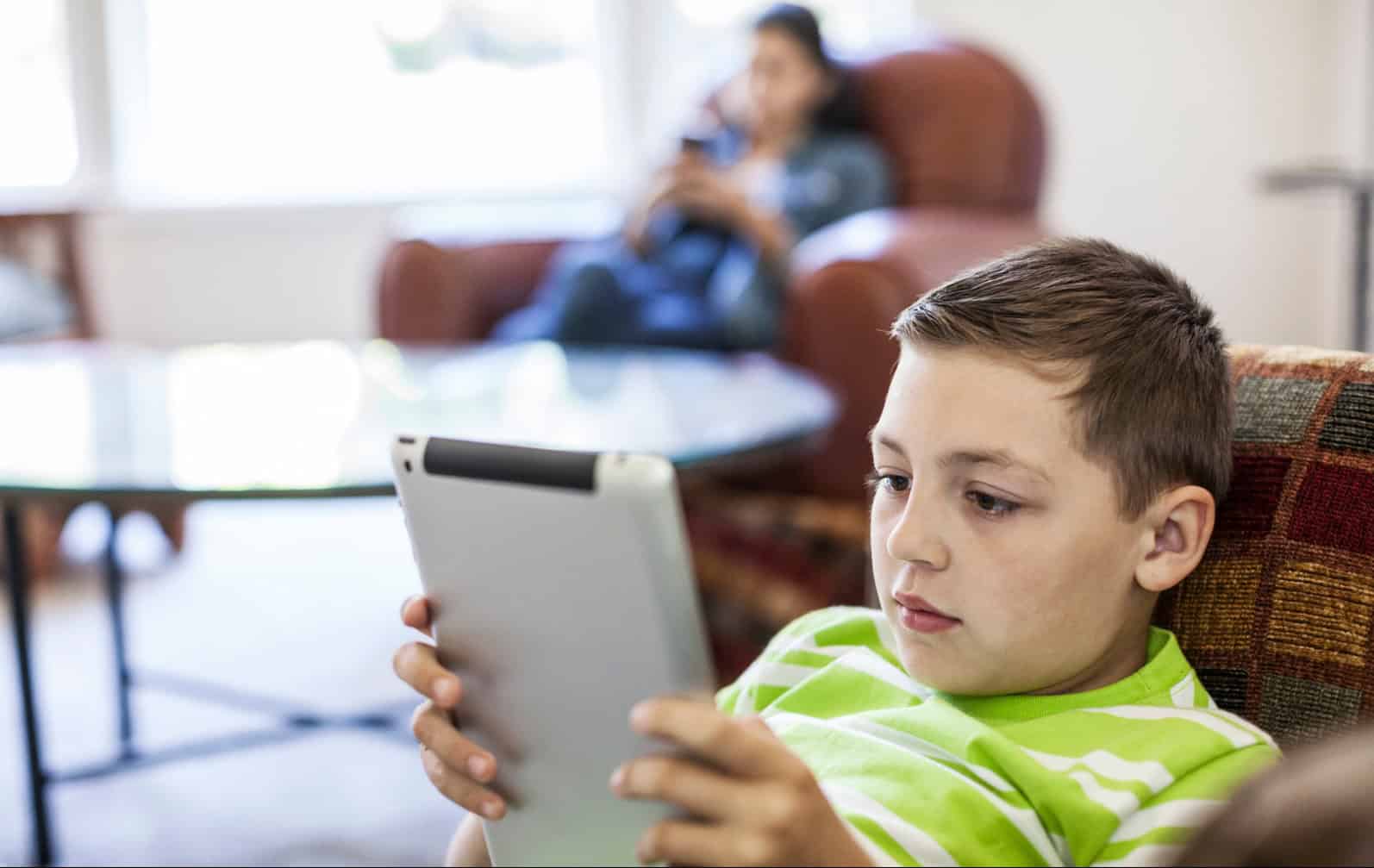 Screen Time and Autism: Tips for Parents - JADE ABA